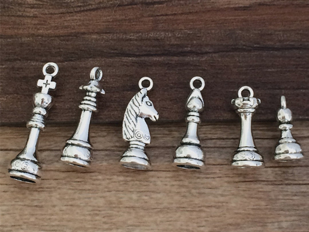 60pieces Chess Charm - Antique Silver Charm Pendant - Etsy