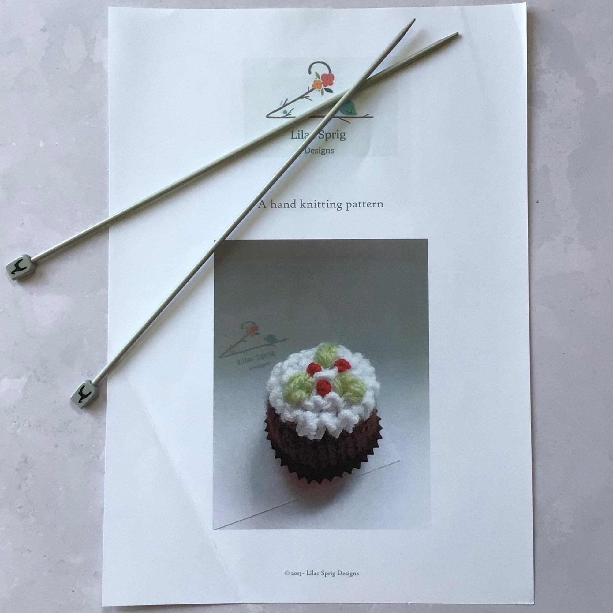 Christmas Pudding Ferrero Rocher Knitting Pattern, PDF - Etsy