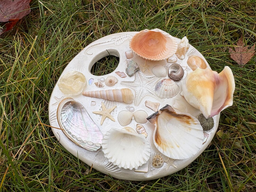 Mini Seashell Paint Palette, Custom Made-to-order - Etsy