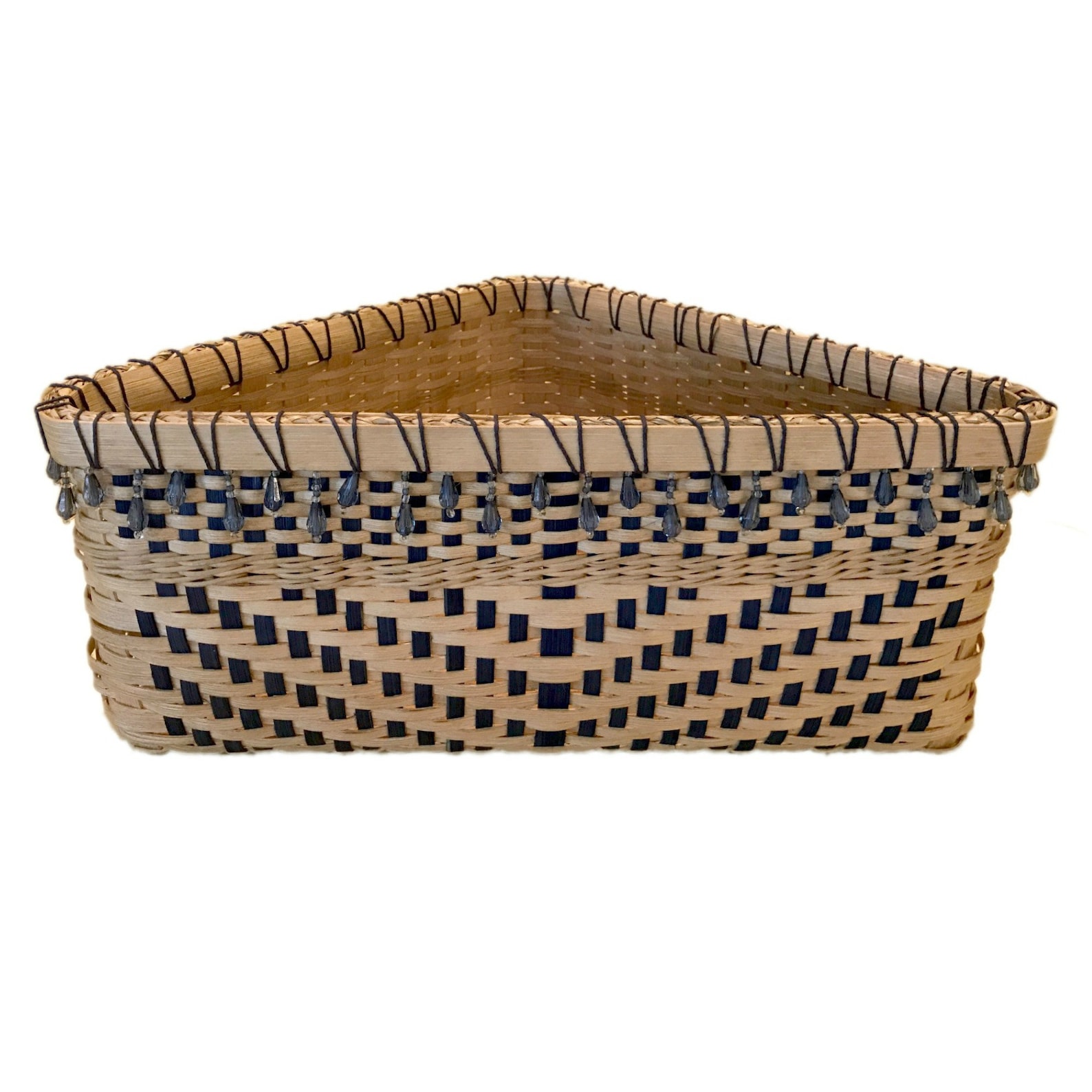 BASKET PATTERN "addison" Corner Counter Basket With Bead Accent - Etsy