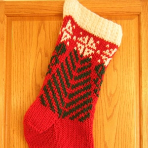 Norway Spruce Christmas Stocking Pattern PDF, Knitted Norwegian ...