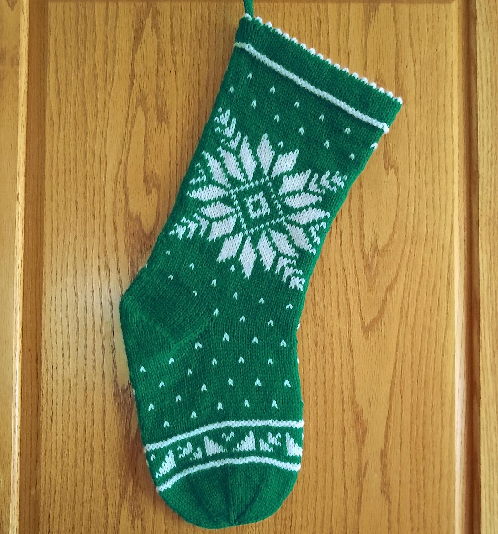 Winter Green Snowflake Christmas Stocking Pattern PDF, Knitted ...