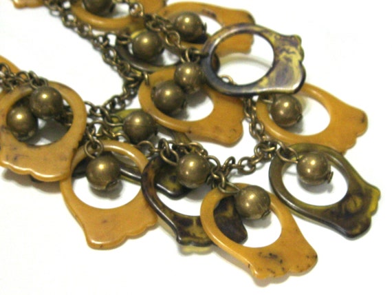 Vintage Bakelite Festoon Bid Necklace with Two Colors… - Gem