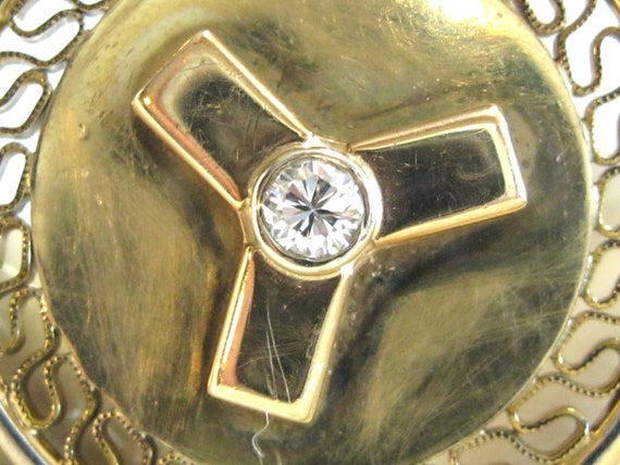 Vintage Solid Gold Medallion, 14k Gold Medallion, Gol… - Gem