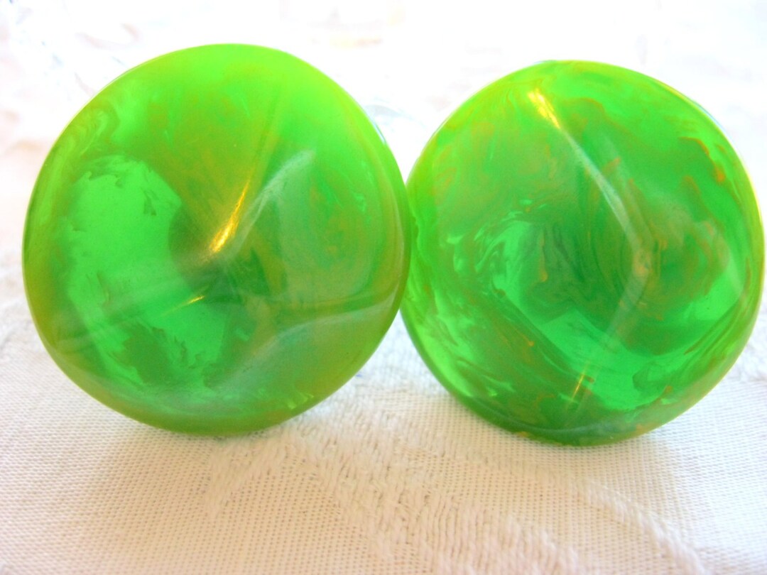 Large Bold Vintage Lime Jello Prystal Green and Mustard Yellow Swirl ...