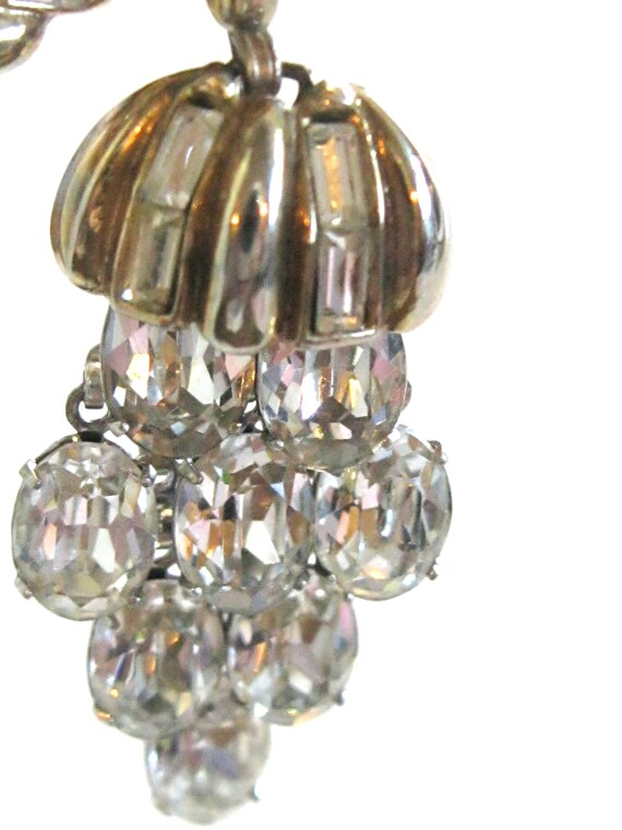 Trifari Grape Cluster Waterfall Cascade Brooch, Lasso… - Gem