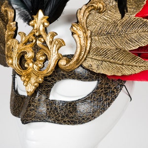Hurley - Royal Opulence Feather Mask - Etsy