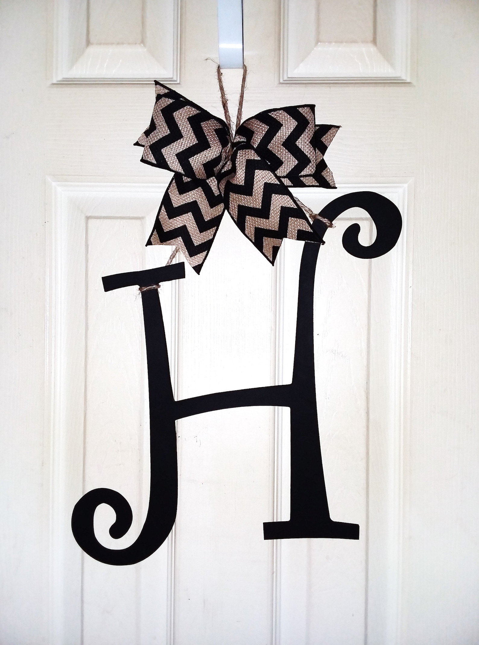 Monogram Door Hanger Hanging wood letter Letter door hanger | Etsy