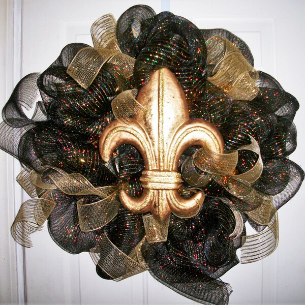 Saints Wreath - Etsy