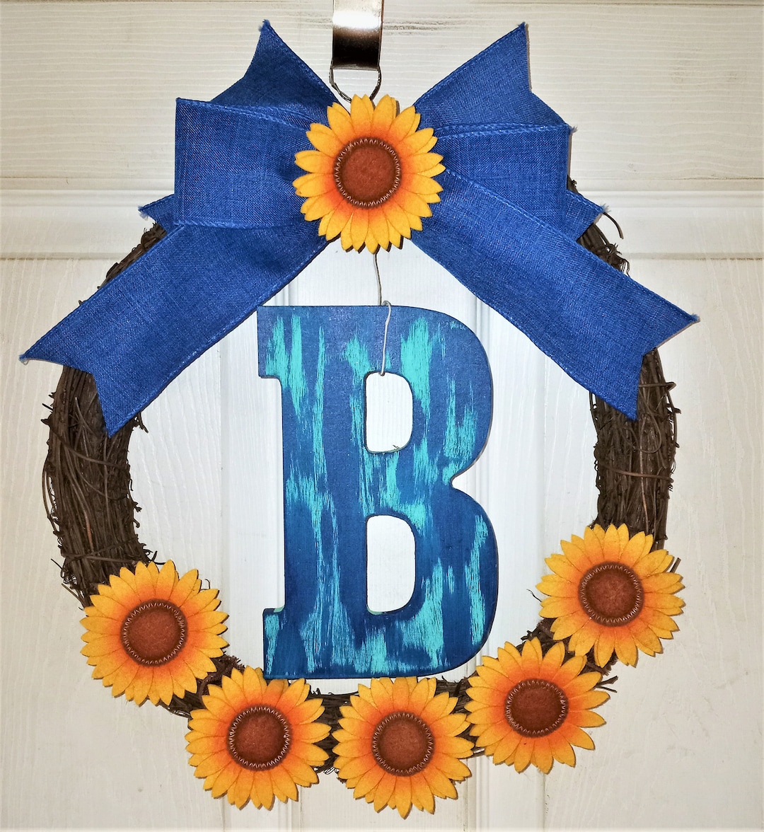 Initial B Wreath, Monogram Sunflower Wreath, Monogram Grapevine Wreath ...
