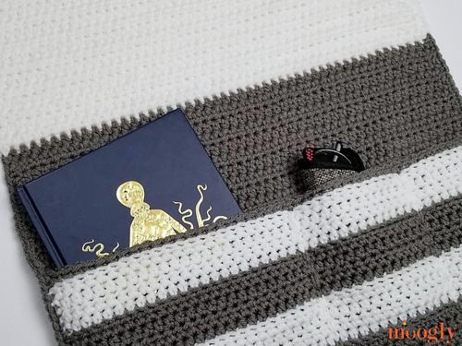 Cozy Couch and Bedside Organizer Caddy Pattern - Crochet PDF - Etsy
