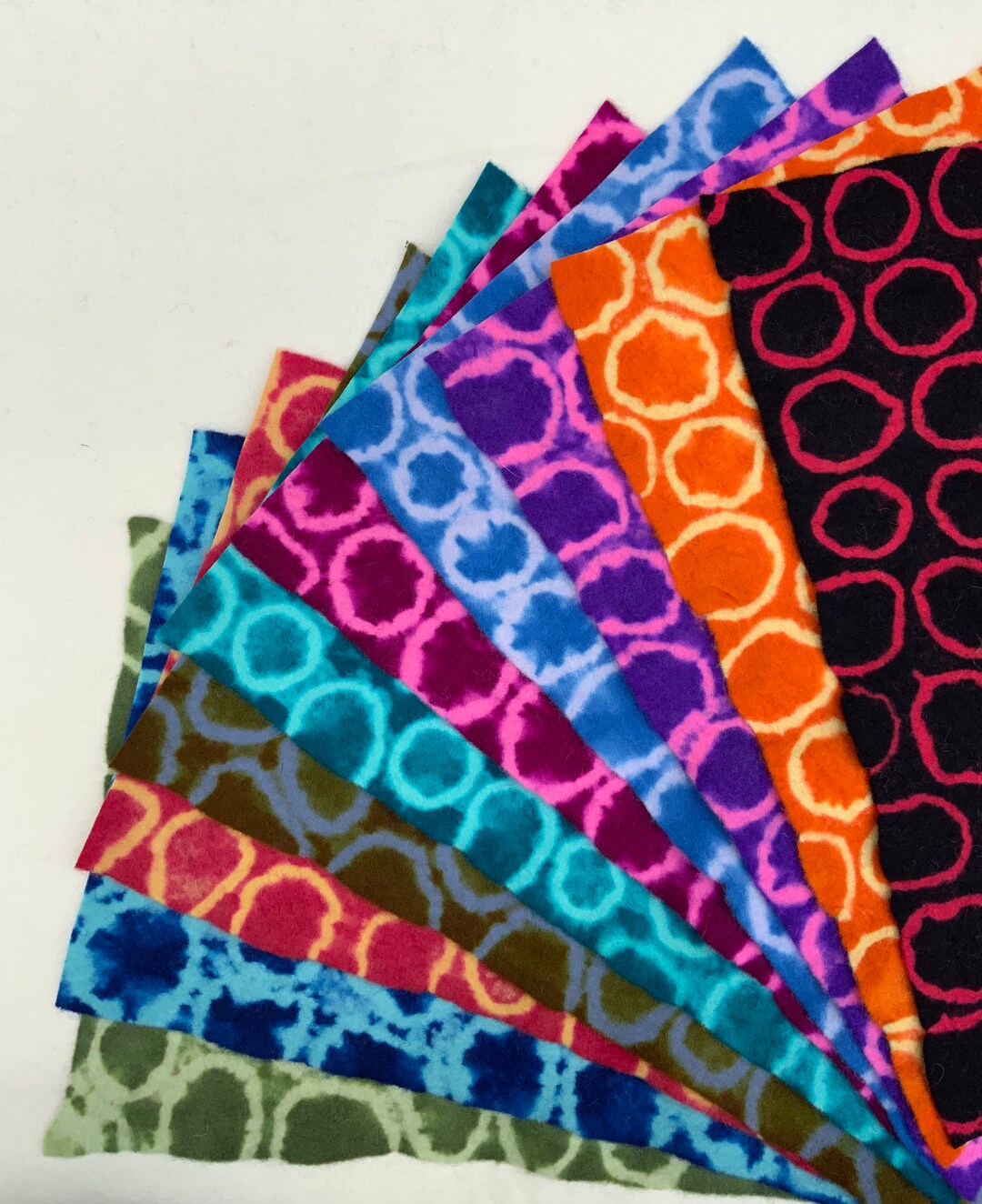Hand Tie Dyed Wool Felt Pieces 100% Pure Wool - Etsy