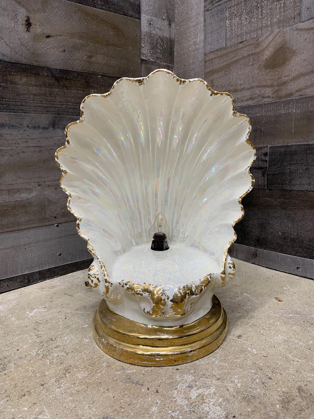 Vintage Large White Iridescent Ceramic Clam Shell Table Lamp, Unique ...