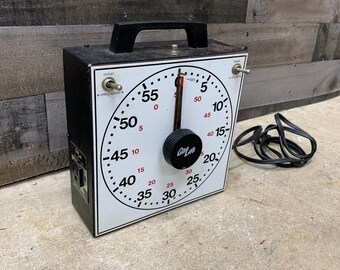 Vintage Gralab Model 300 Glow in Dark Darkroom Photo 1-hour Timer ...