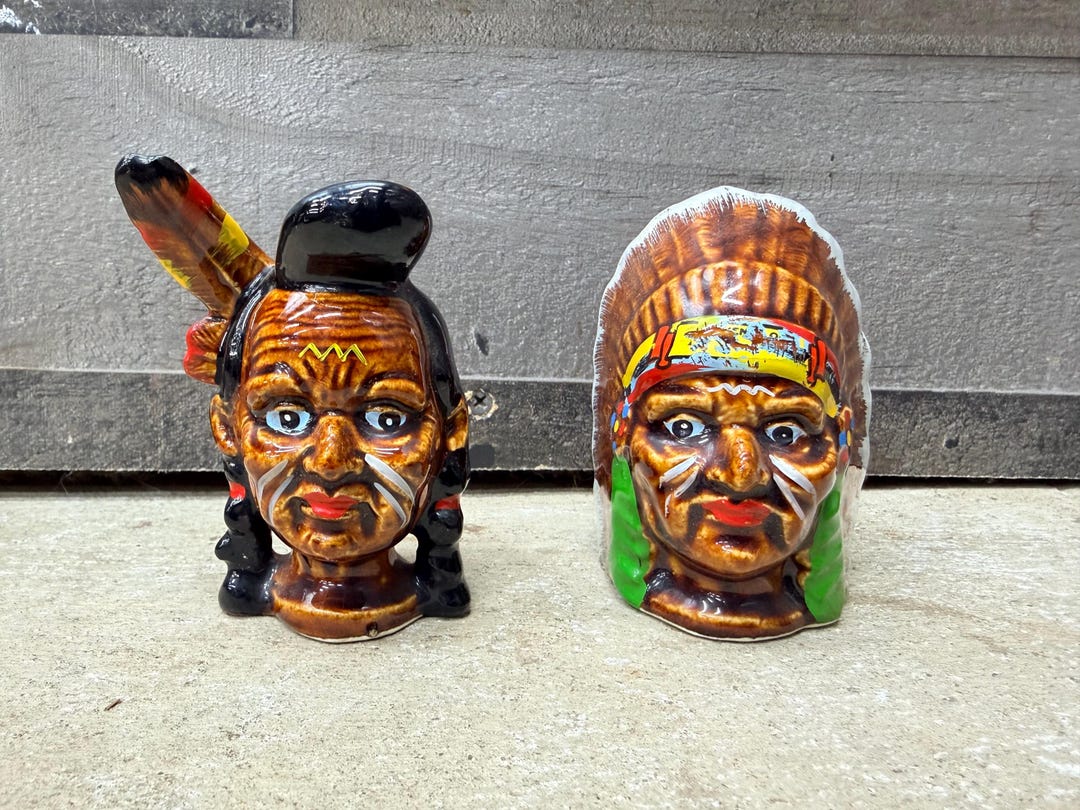 Pair of Native American Indians Salt & Pepper Set - Etsy