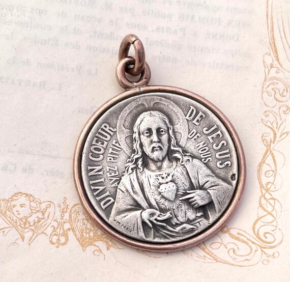 Large Sacred Heart Medal - Real Antique Religious Med… - Gem
