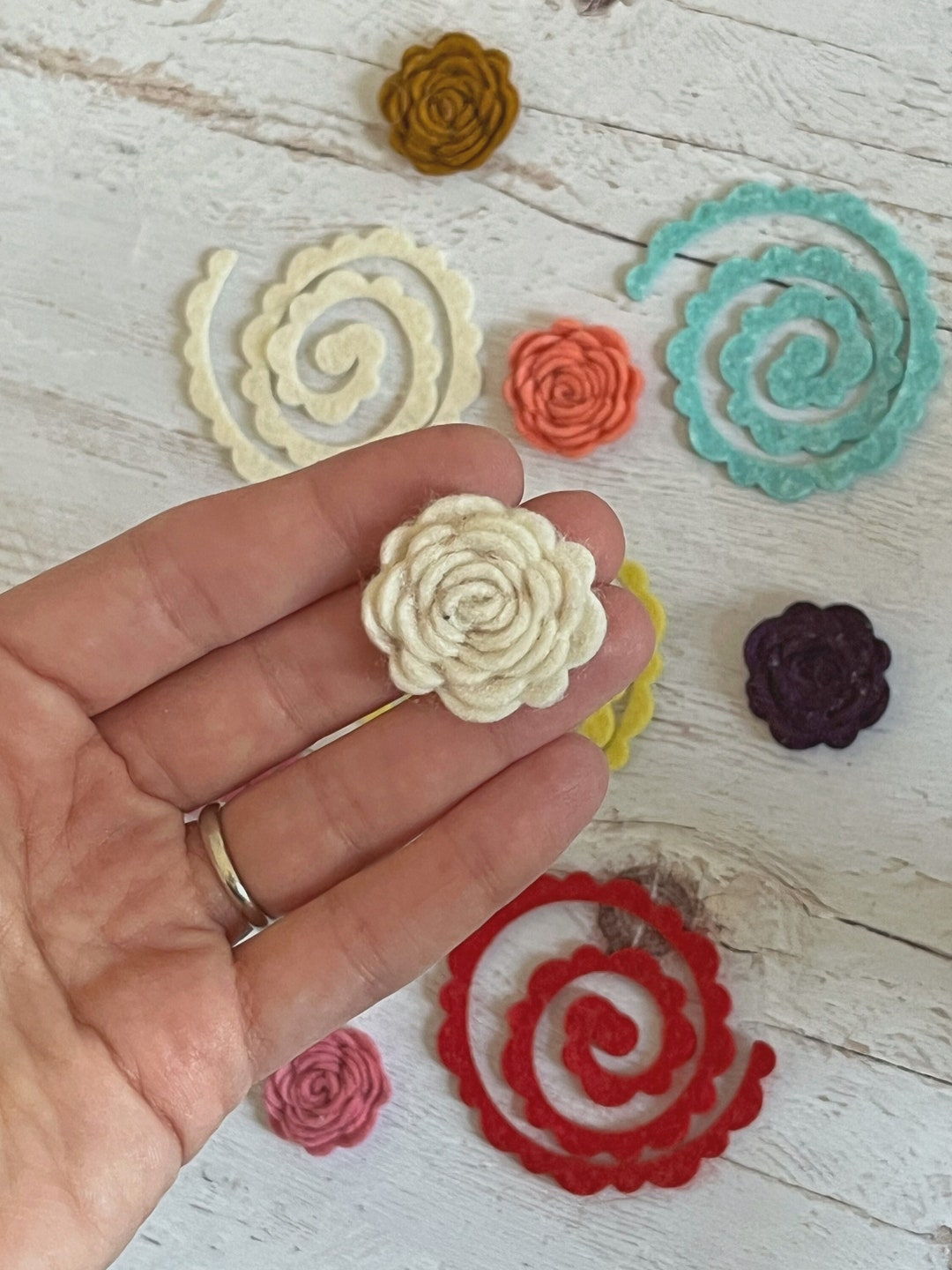 Mini Rolled Wool Felt Flowers: Die Cut Craft Embellishments - Set of 10 ...