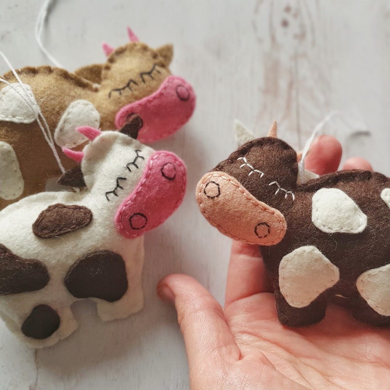 Felt Cow - Etsy