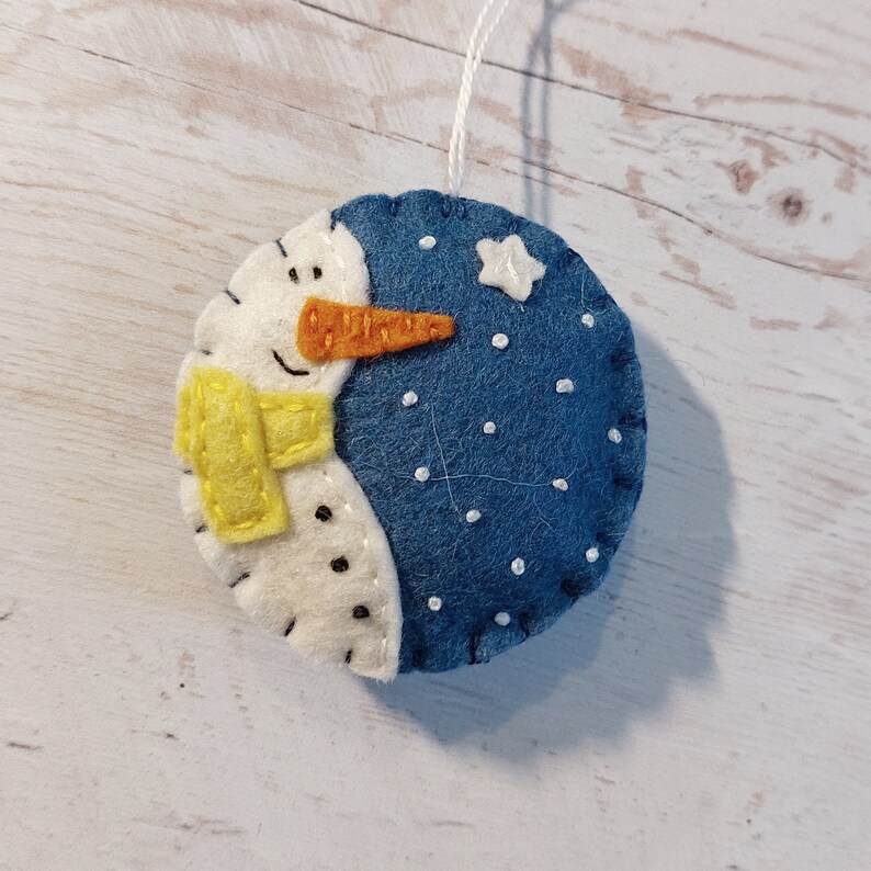 Snowman Felt Ornament, Winter Decor, Blue and White Home Decoration - Etsy