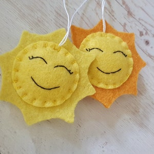 Mini Sun Ornament, Wool Felt Sun Home Decoration - Etsy