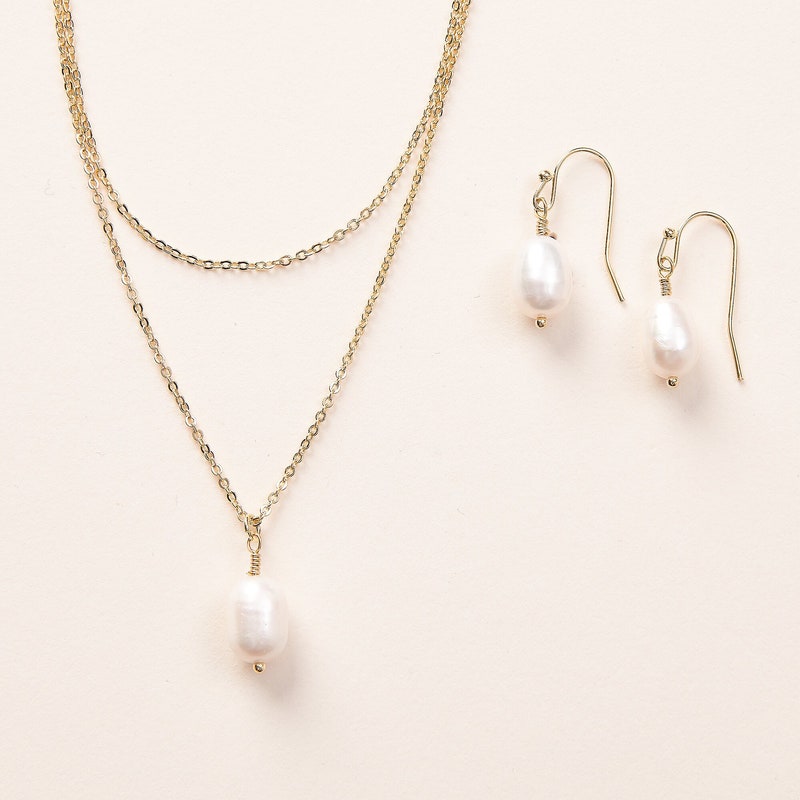 Pearl Layered Necklace - Etsy