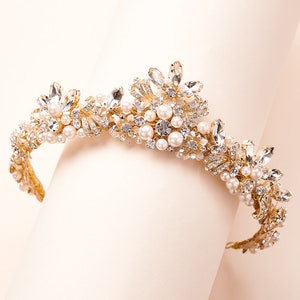 Pearl & Crystal Wedding Crown • Bridal Tiara • Pearl Wedding Headpiece ...
