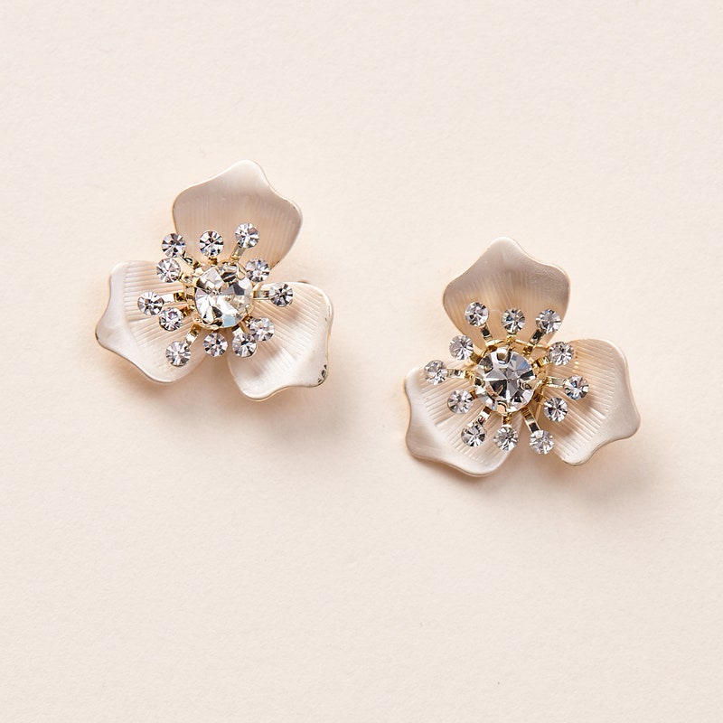 Flower Stud Earrings - Etsy
