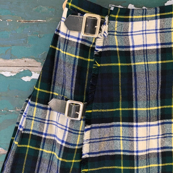 1950s vintage The Scotch House wool plaid wrap buckle… - Gem
