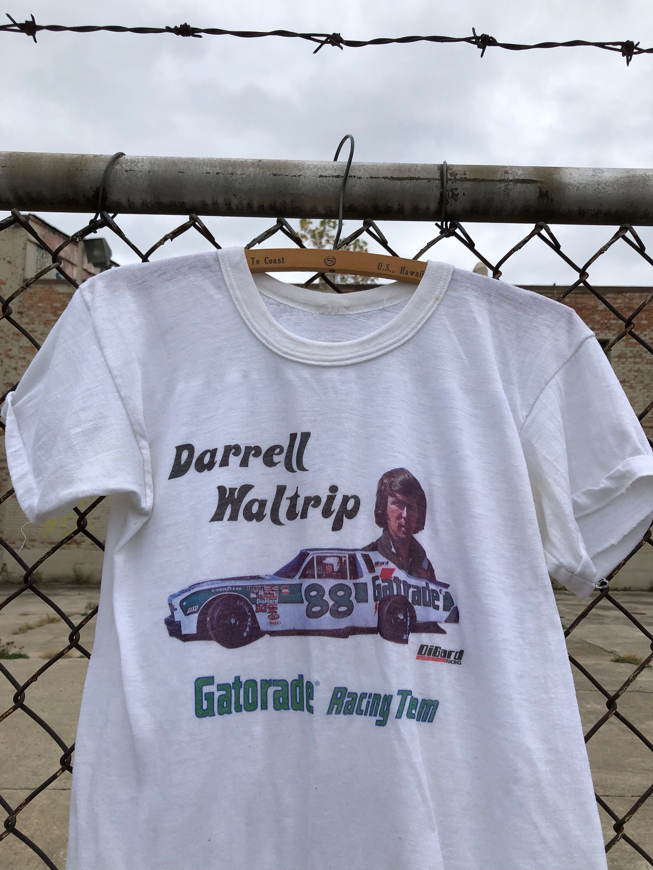 1970s Vintage Darrell Waltrip Gatorade Car T-shirt - Etsy