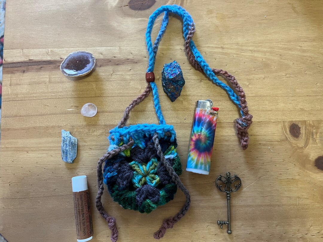 Crochet Granny Square Treasure Amulet Bag, Drawstring Pouch, Gemstone ...
