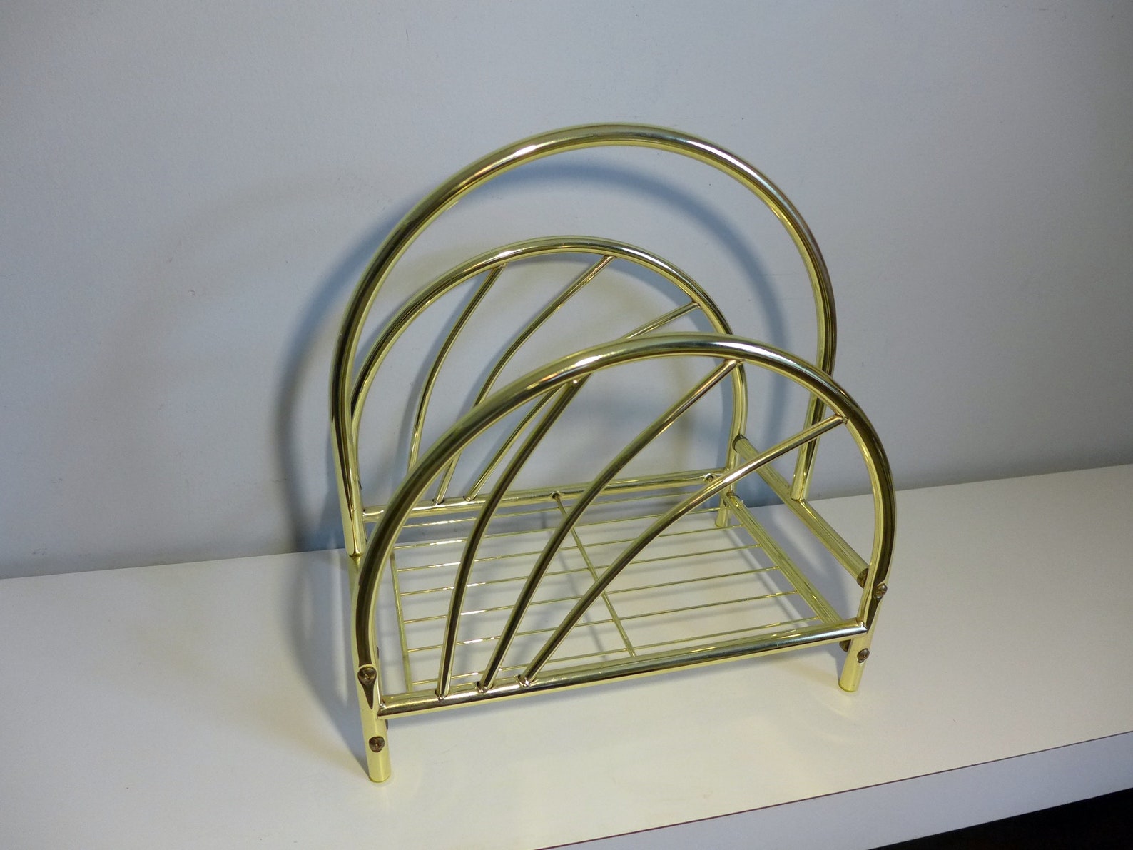 Wave Brass Magazine Rack Gold Hollywood Regency Metal Storage - Etsy