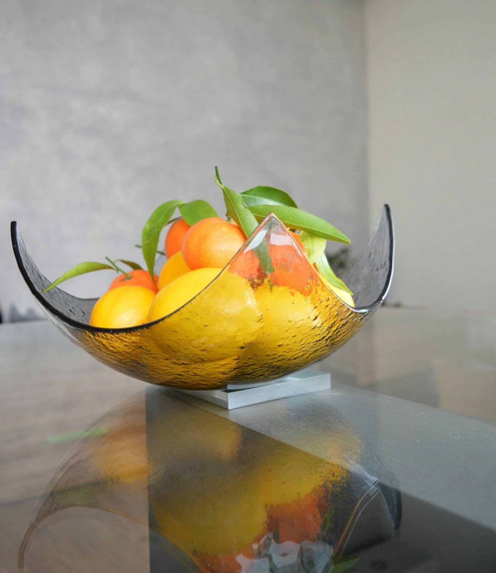 Modern Minimalist Fruit Bowl. Centerpiece Salad Bowl. | Etsy