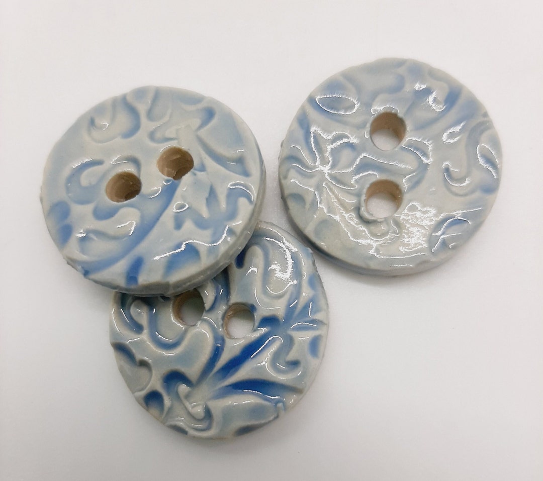 Buttons: Sky Fluer - Etsy