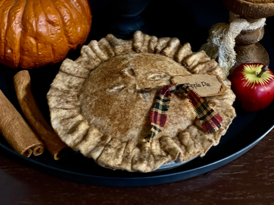 Primitive Faux Mini Apple Pie Tiered Tray Decor / Shelf Sitter 5.5 Inch ...