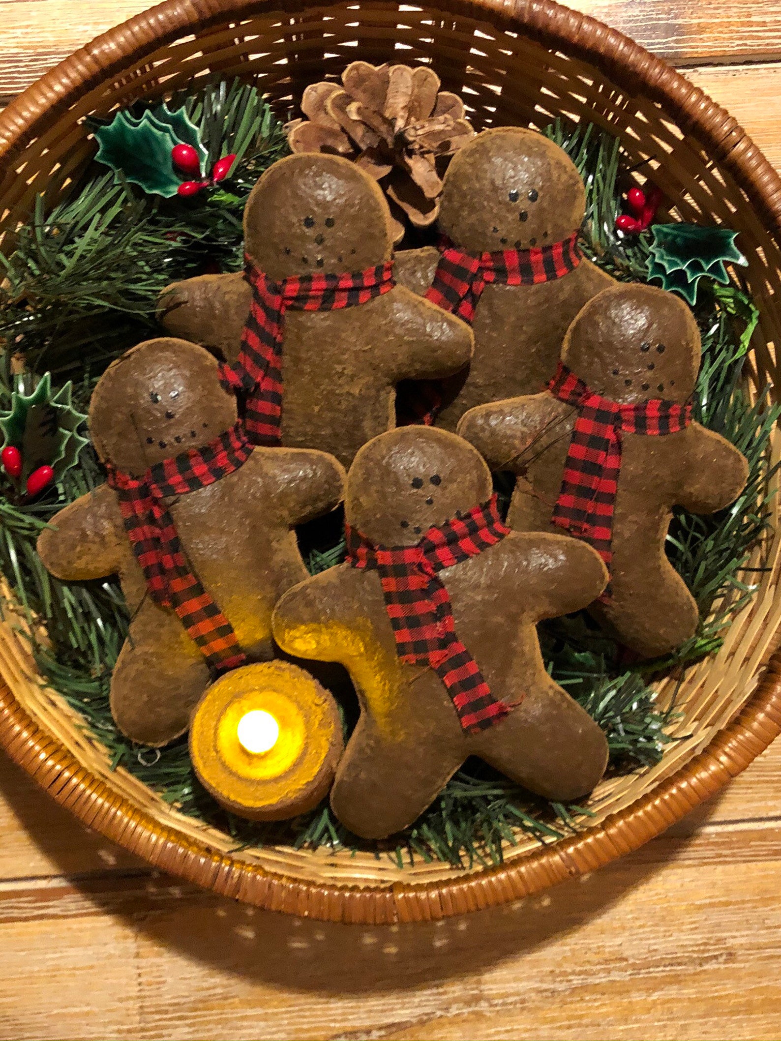 Grubby Primitive Gingerbread Man With Black and Red Buffalo | Etsy