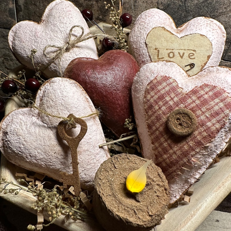 Primitive Valentine - Etsy