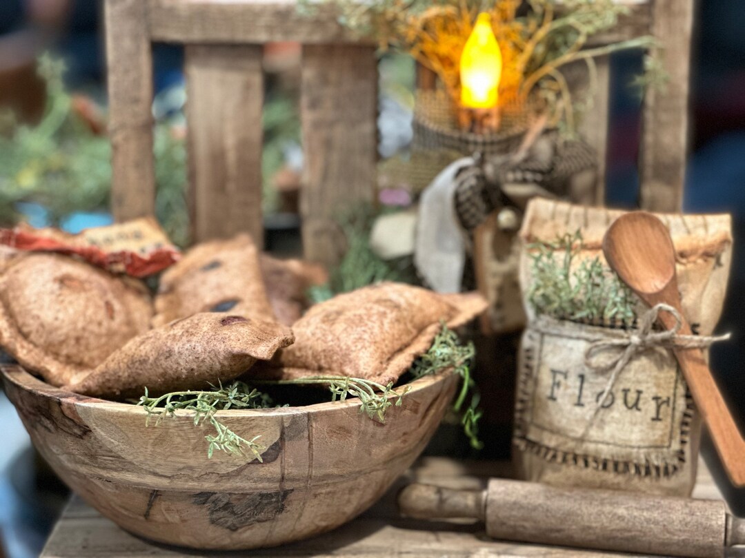 Primitive Faux Hand Pies and Optional Flour Sack Bowl Fillers / Tiered ...