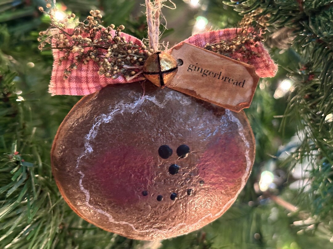Grubby Primitive Gingerbread Girl Face Ornament With Coffee Stained ...
