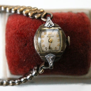 Vintage Bulova Women's Watch - 10k Gold Filled - 2 Diamond Chips ...