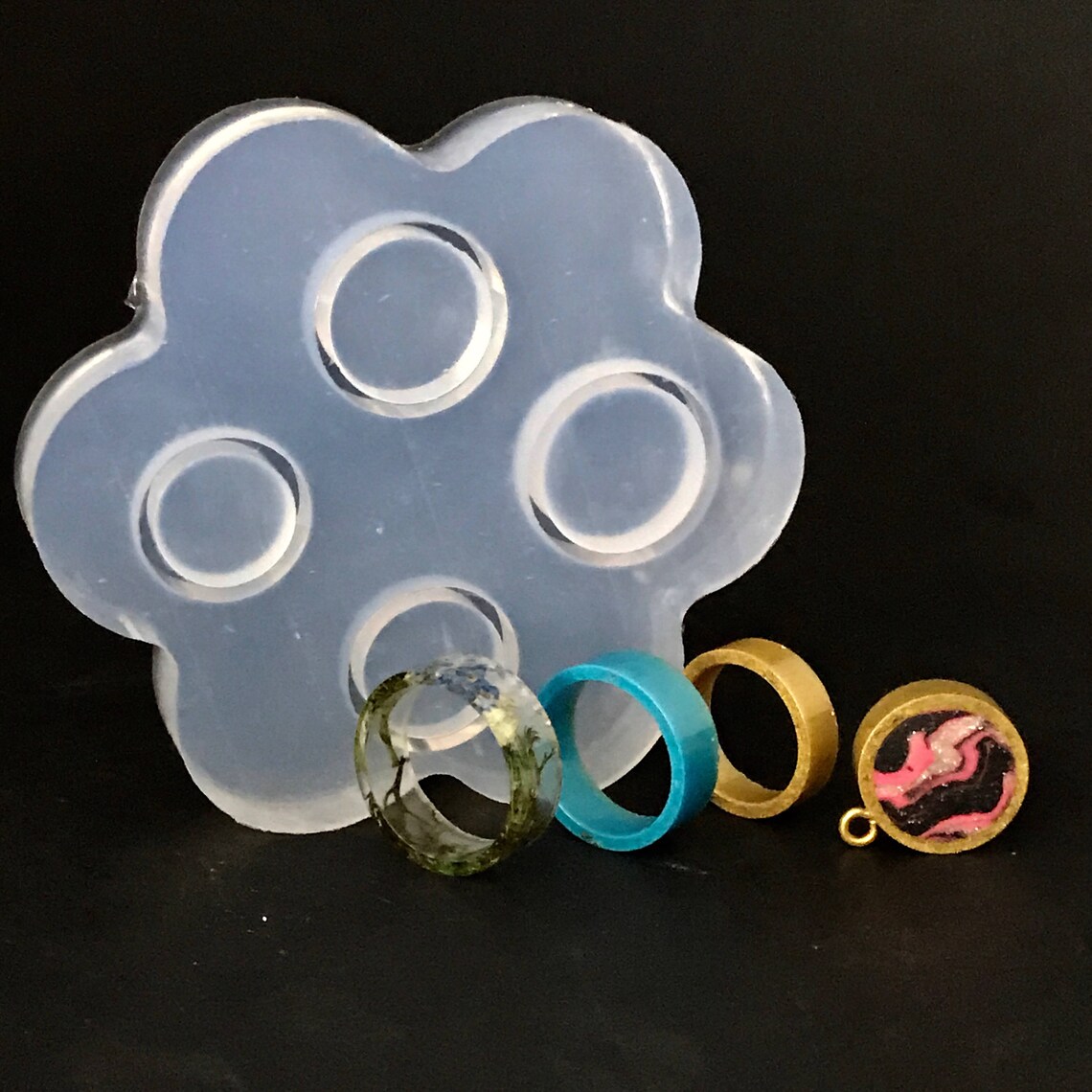 Mold, 4 Rings/bezels Tray Mold. Sizes 5/7/9/11. Ring Clear Silicone ...