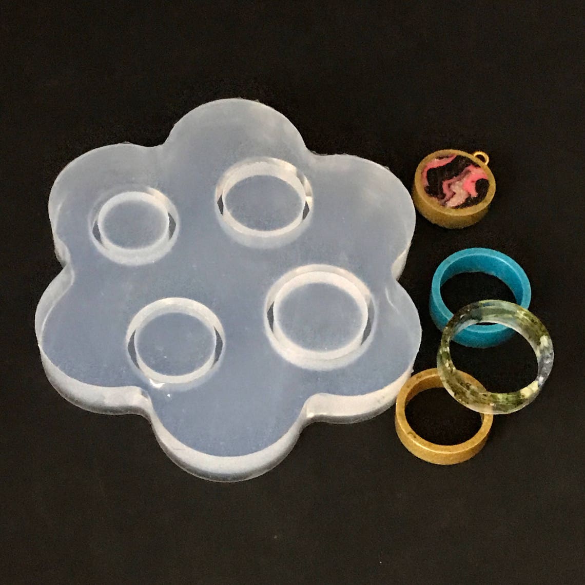 Mold, 4 Rings/bezels Tray Mold. Sizes 5/7/9/11. Ring Clear Silicone ...