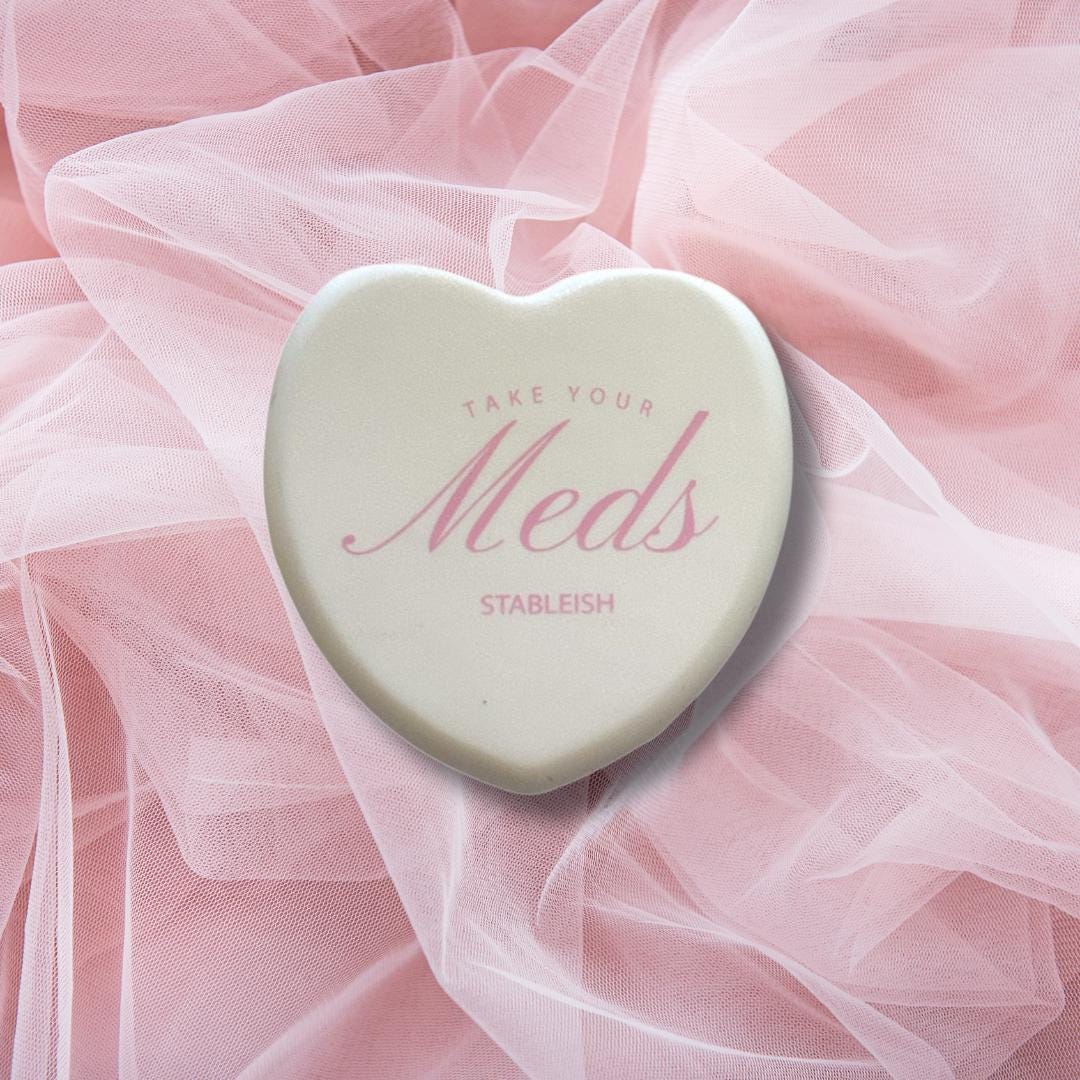 Heart Pill Box Supplement Cute Pill Organizer | Travel Pill Case for ...