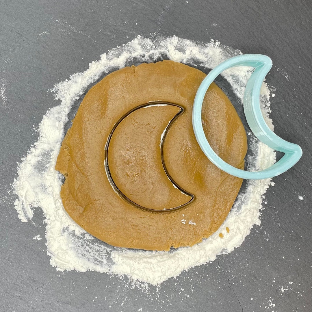 Crescent Moon Cookie Cutter, Fondant Cutter, Clay Cutter 3D Printed ...