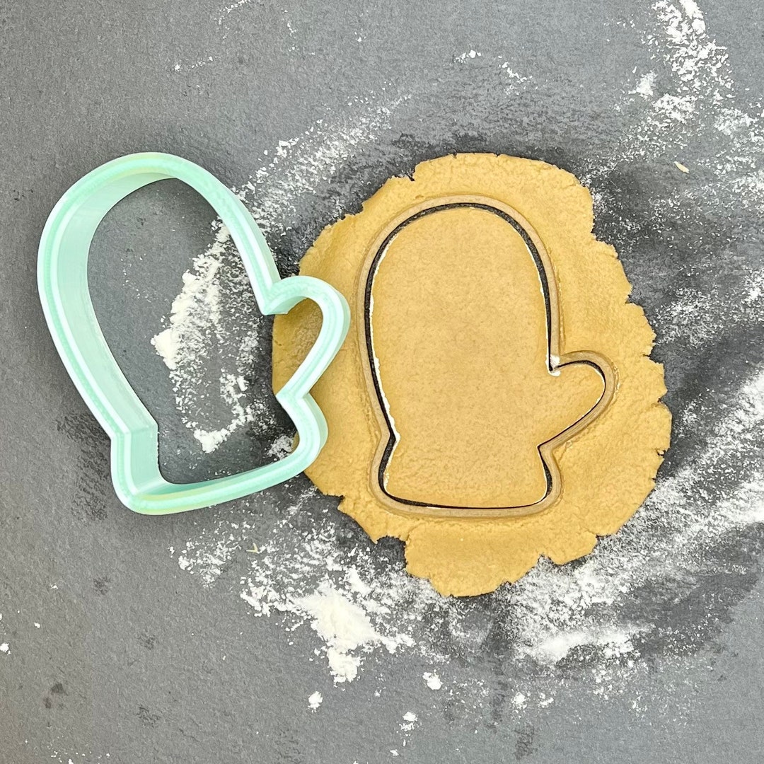 Mitten Cookie Cutter: 3D Printed Winter Holiday Apparel - Etsy
