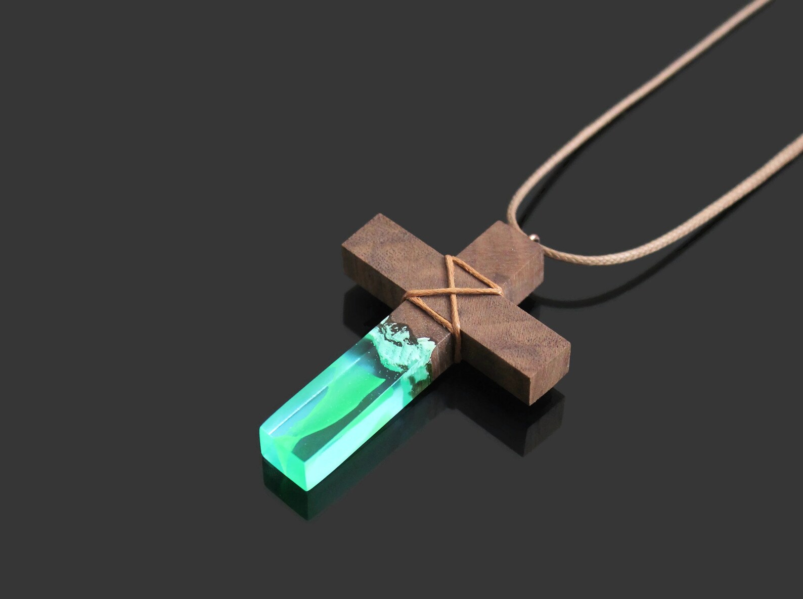 Aurora Borealis Cross UV Glow Cross Glow in Dark Resin Cross - Etsy