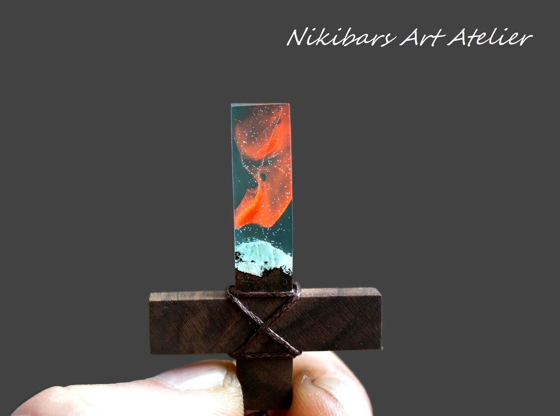 Aurora Borealis Cross Glow in Dark Cross UV Glow Cross Red | Etsy