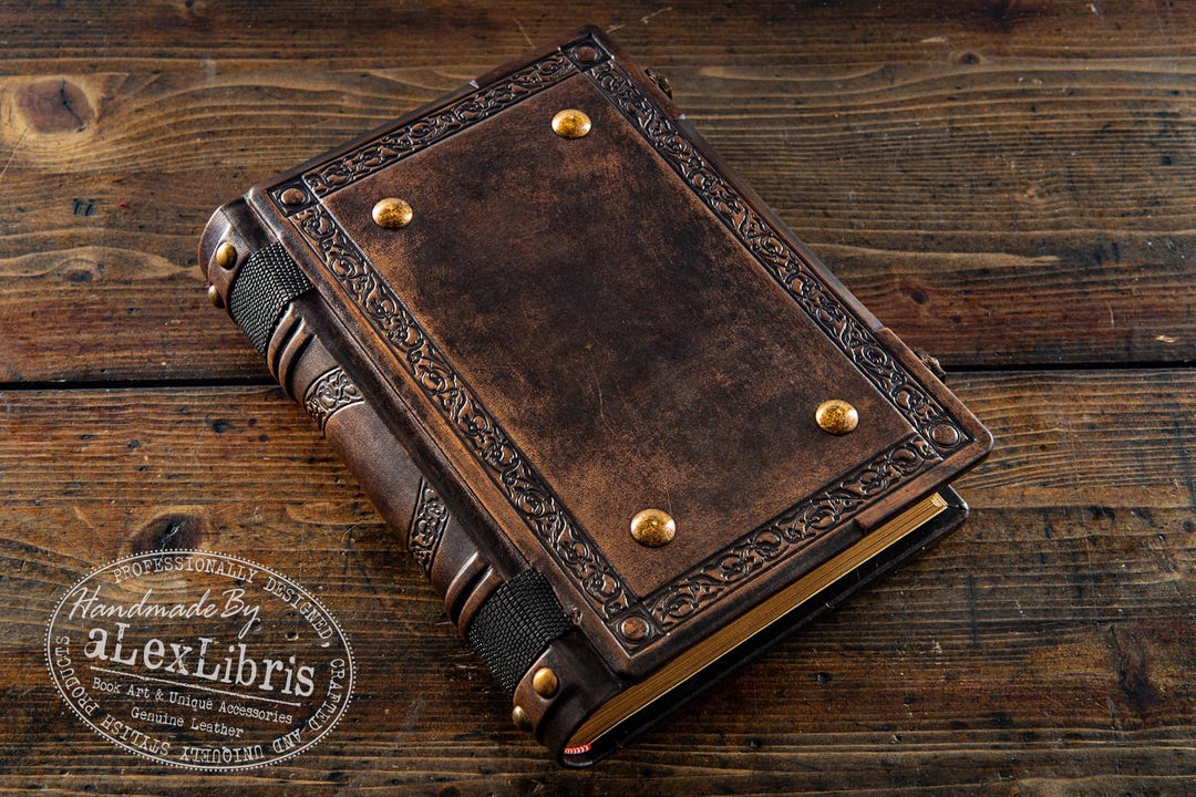 Handcrafted Italian Leather Journal: Embossed Medieval Sketchbook - Etsy