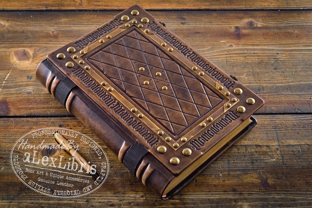 Memento Mori Leather Journal: Large Italian Leather, Hand-toned & Aged ...