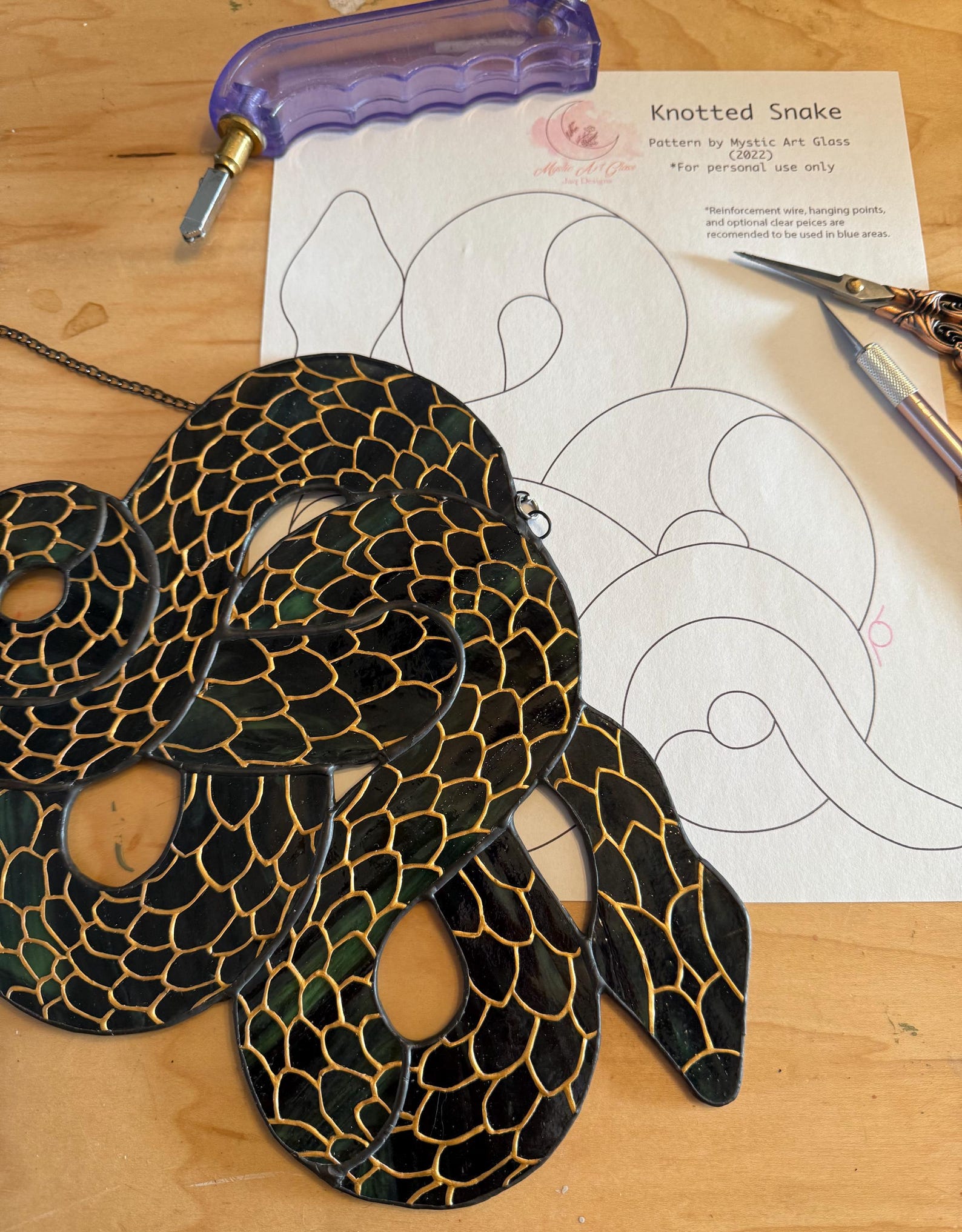 Knotted Snake Stained Glass Pattern, Stained Glass Patterns, Digital ...