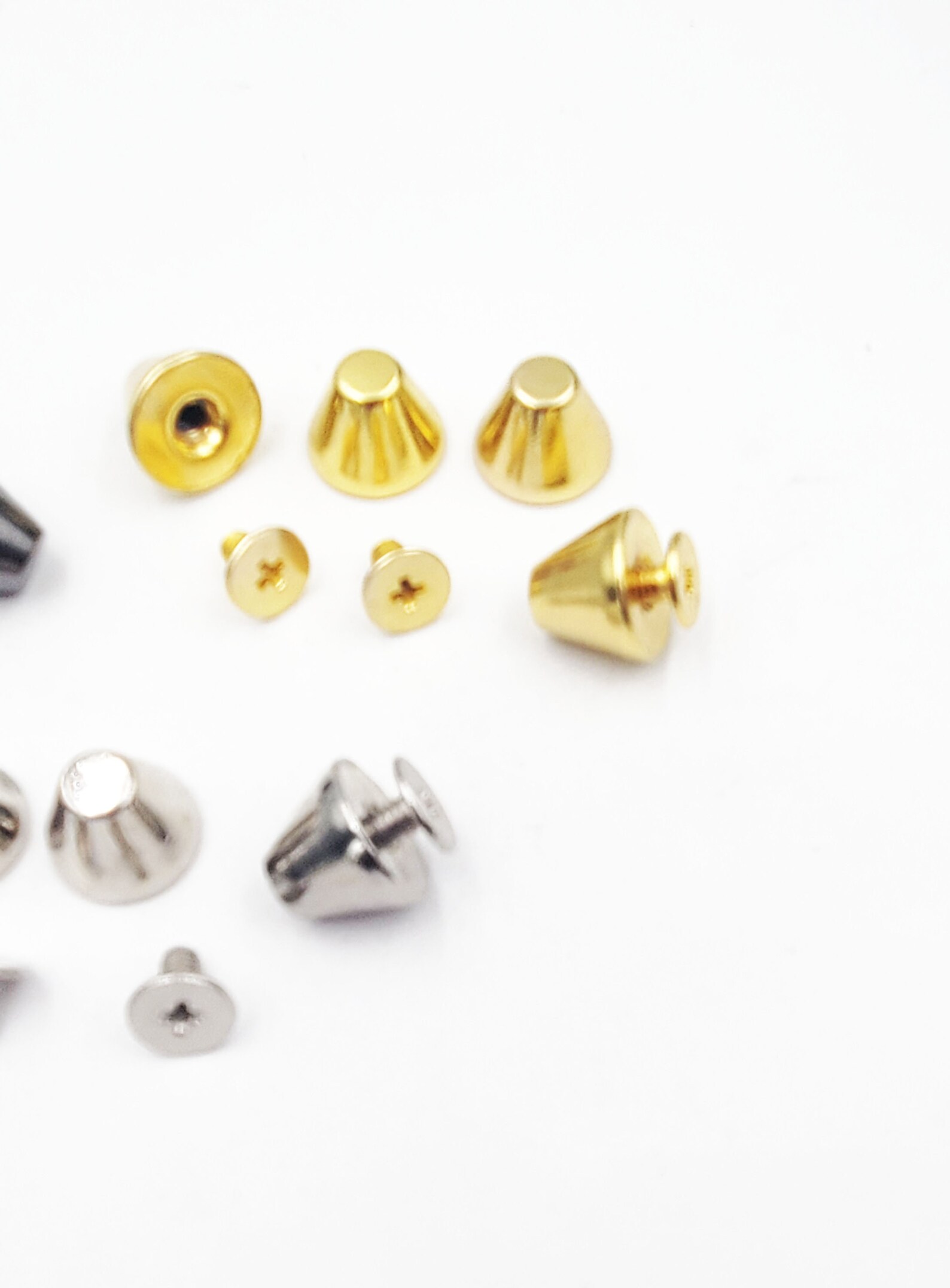 10 Sets Gunmetal Gold or Silver Flat Top Bullet Spikes - Etsy